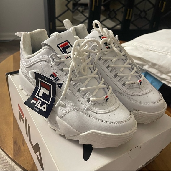 Fila | Shoes | Fila Disruptor Ii 3d Embroid Sneakers Size 8 | Poshmark